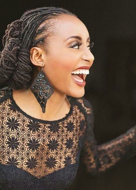 36 Awesome Wedding Looks For Locs, Dreadlocks & Sisterlocks